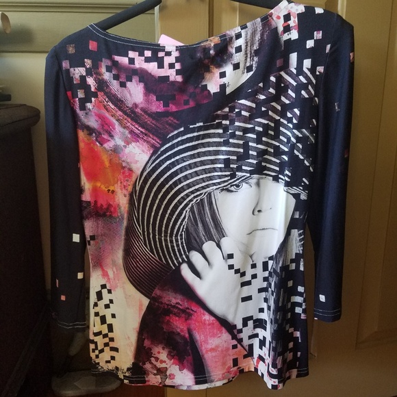 Cartise Intl | Tops | Printed Top | Poshmark